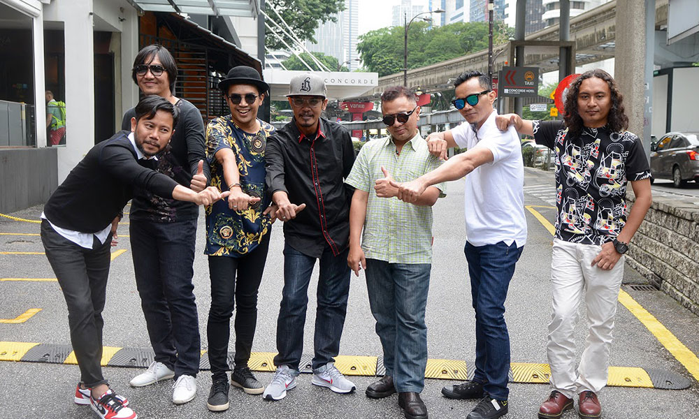 Lepas album eksklusif konsert reunion, Exists jelajah ke Indonesia