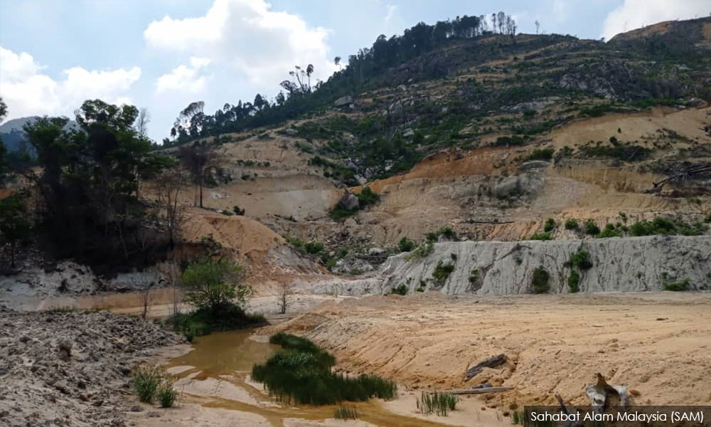 'Pantai Teluk Akuan di Segari tercemar akibat aktiviti kuari'