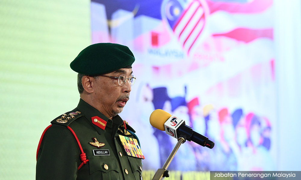 Agong berkenan sertai operasi SAR tentera hilang di Sungai Pahang