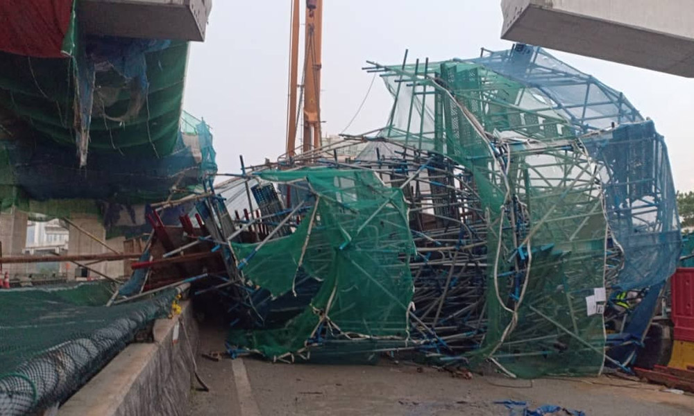 Construction worker dies in Dash Highway scaffolding collapse incident