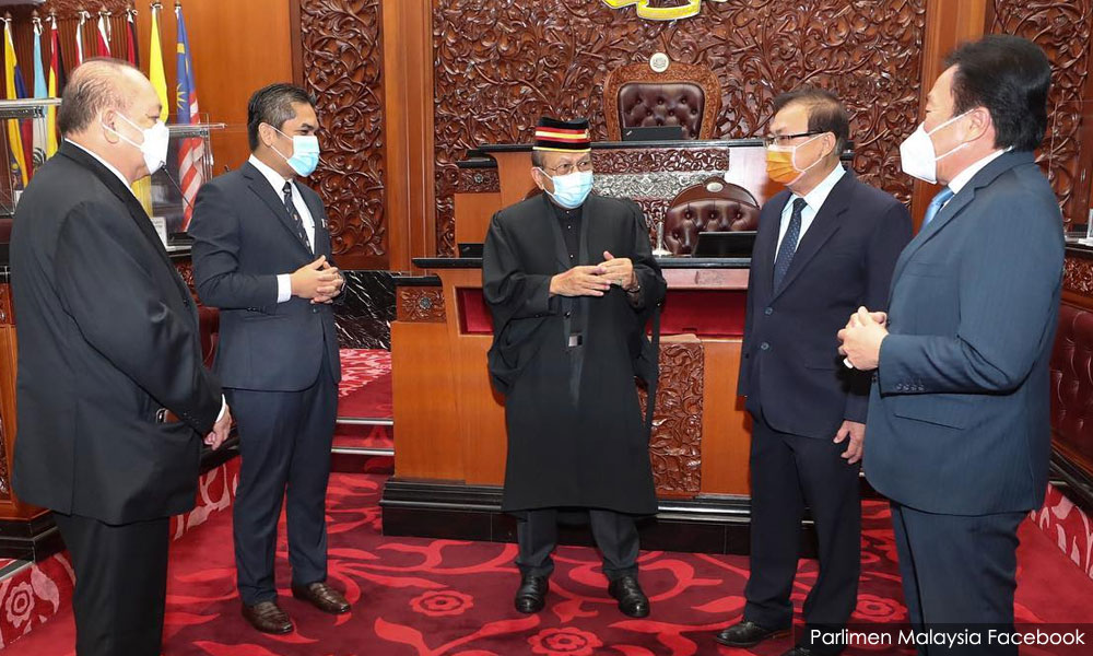 Four senators take oath of office