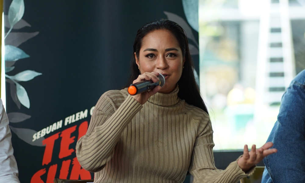 Biarpun gugup di pentas, bidang nyanyian belum berkubur buat Maya