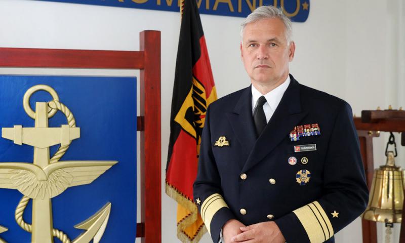 German government distances itself from navy chief's comments on Putin